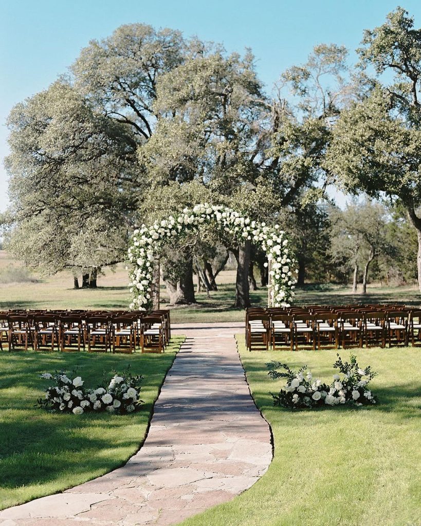 Austin Outdoor Wedding Venues Too Good to Be True