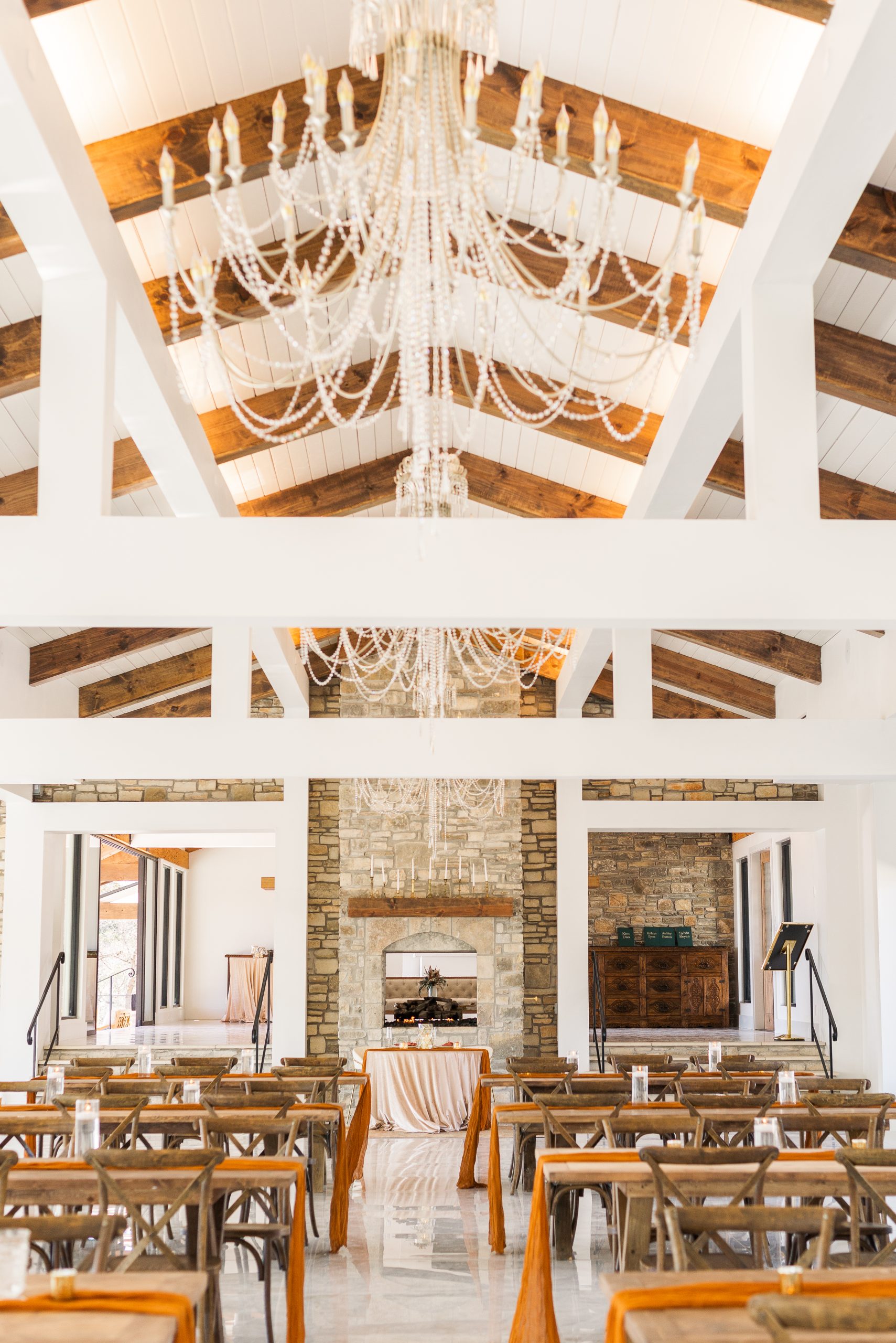 Austin Wedding Venues: Ceremony + Wedding Reception Venues in Austin